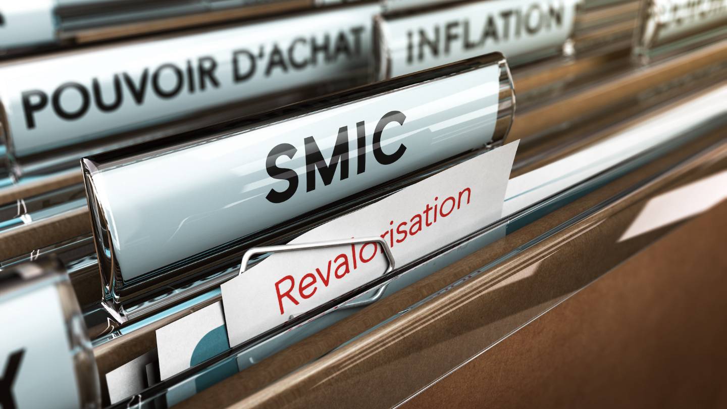 Salaire minimum : faut-il espérer une nouvelle hausse automatique du Smic en 2023
