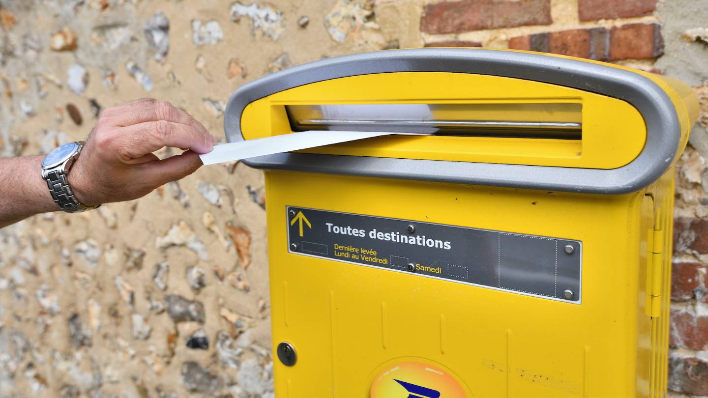 La Poste : les missions de service public deviennent trop lourdes