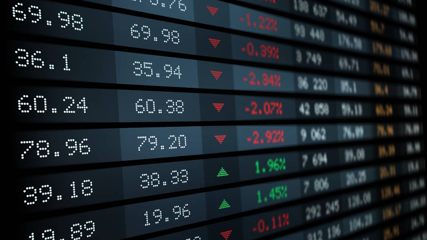 Bourse : le CAC 40 dans le rouge, voici les 3 valeurs du jour